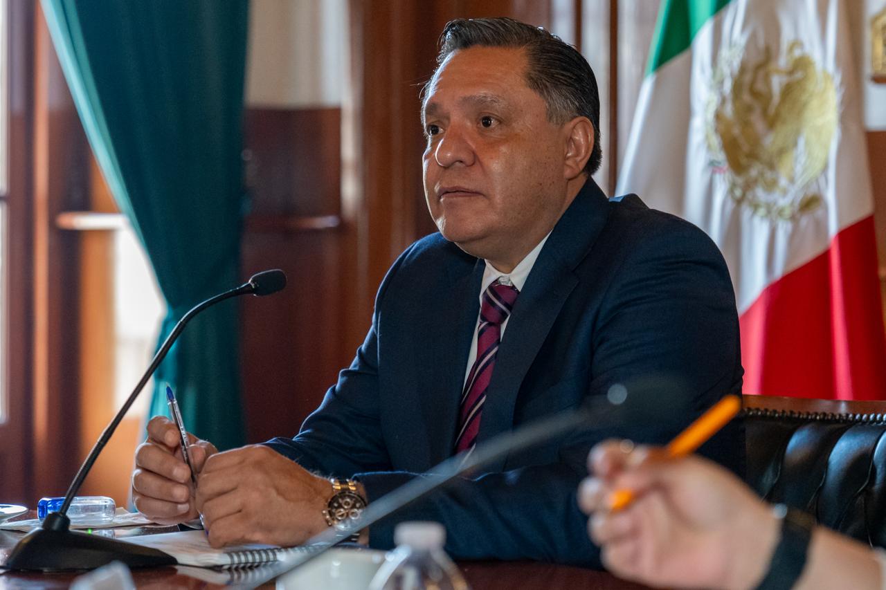 En Toluca, entra en funciones la nueva administración