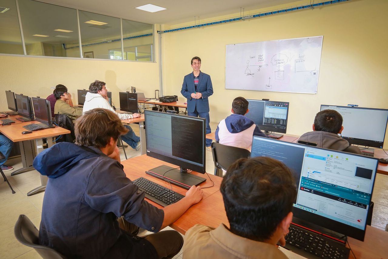 Ingeniería en Ciberseguridad, carrera que ofrece UAEMéx en Tianguistenco